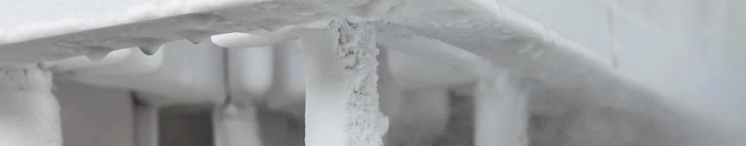 Insulation for cold and cryogenic conditions